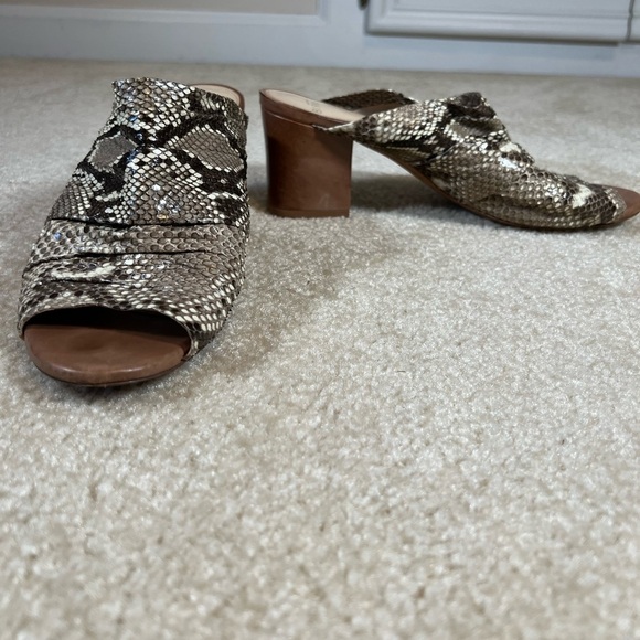 Alexandre Birman | Shoes | Alexandre Birman Leather Upper Sandal Heels ...
